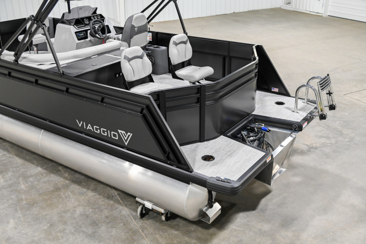 Lago V-F - Viaggio Pontoons